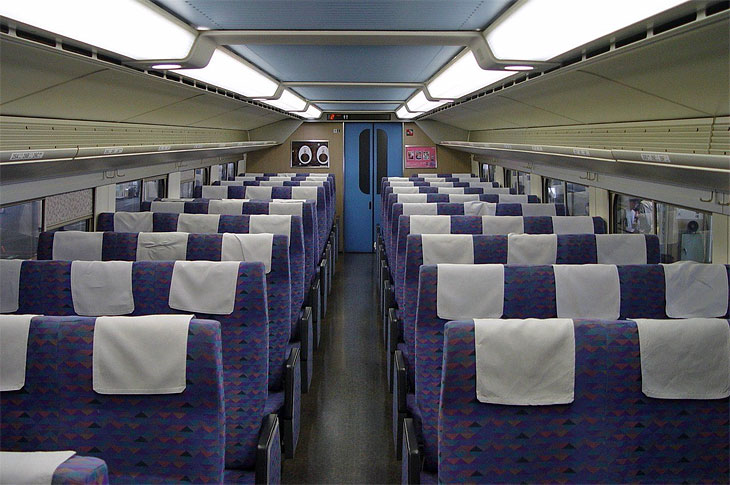 E4 Max Shinkansen-Hochgeschwindigkeitszug in Japan