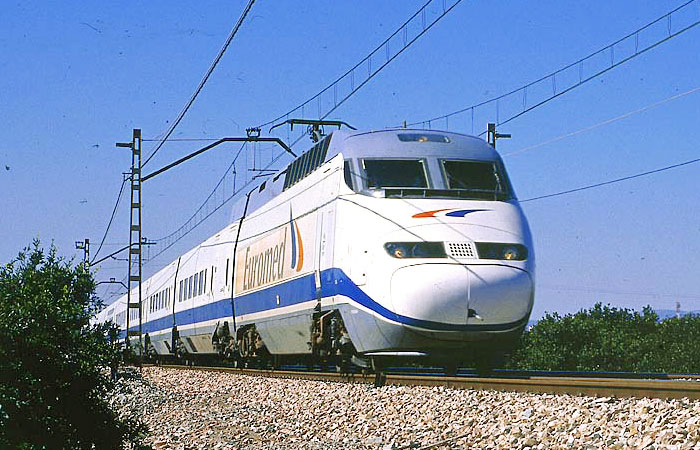 Hochgeschwindigkeitszug Euromed der Serie 101 in Spanien